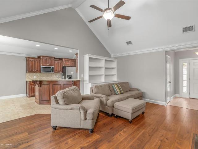 524 Fox Cove