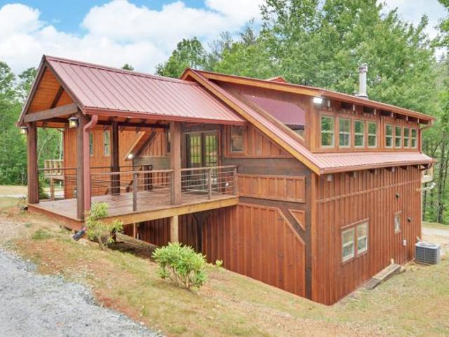 524 Flying Ranch Dr, Clayton, GA 30525