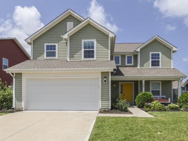 524 Haywood Dr, Greenfield, IN 46140