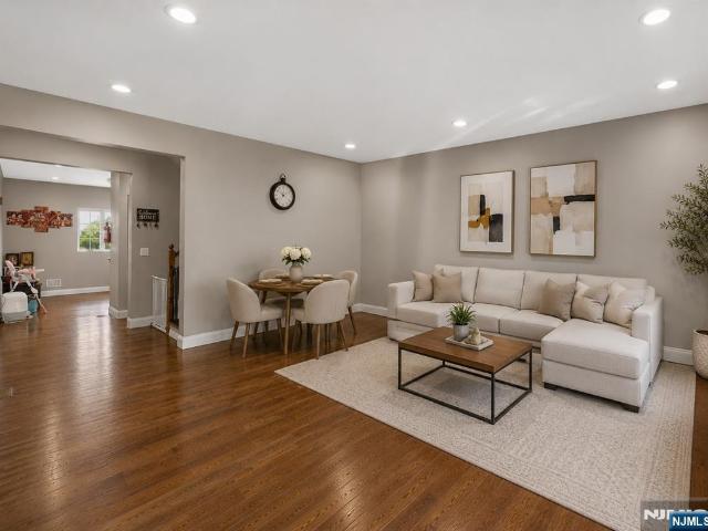 524 Harrison Avenue # 3