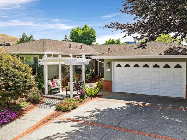 524 Hillview Dr, Fremont, CA 94536