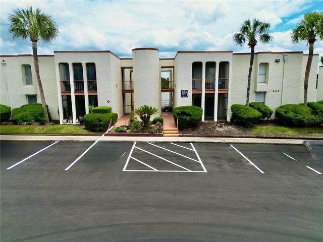 524 Orange Dr Apt 11, Altamonte Springs, FL 32701