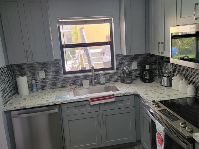 524 Osprey Dr, Unit 10B, Delray Beach, FL 33444 | MLS #A12010 | Compass