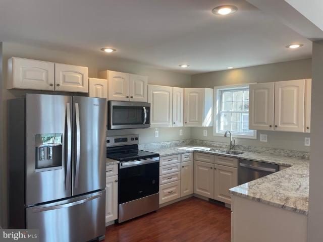 524 Locust Avenue