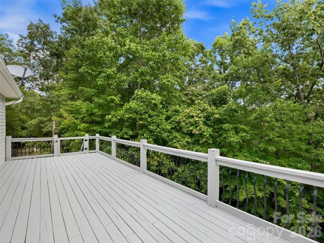 524 Lookout Drive