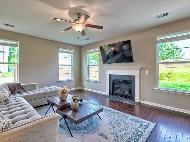 524 Madison Park Drive