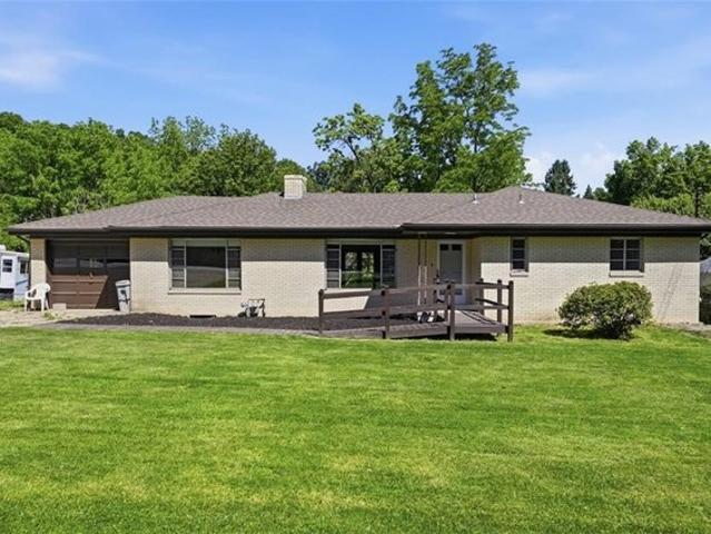 524 McElheny Rd, Glenshaw, PA 15116