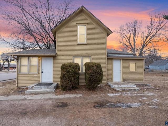 524 N Cliff Ave, Sioux Falls, SD 57103