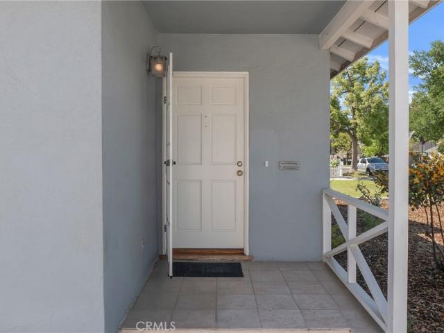 524 N Florence St, Burbank, CA 91505 | MLS #BB26083 | Compass