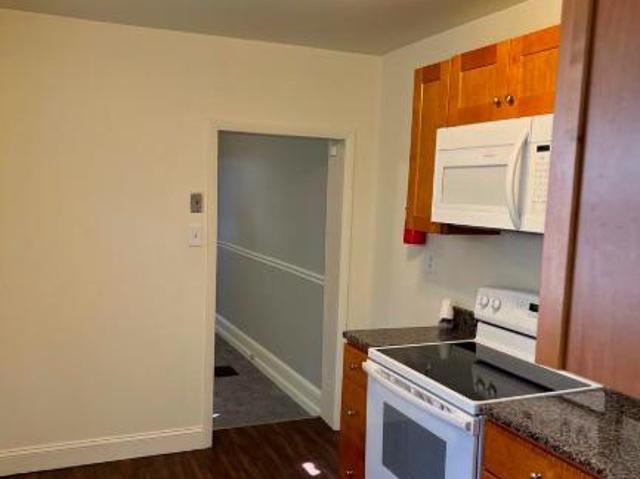 524 Norris St, Norristown, PA 19401 | MLS #PAMC2166