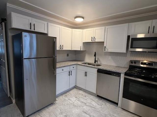 524 S. Grand Ave Apt 4