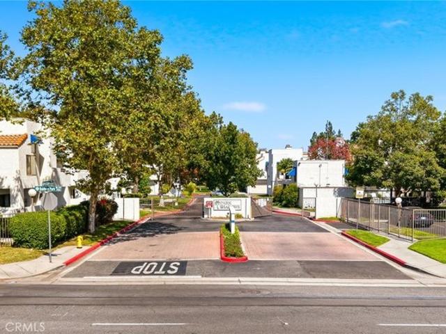 524 Park Shadow Ct, Baldwin Park, CA 91706