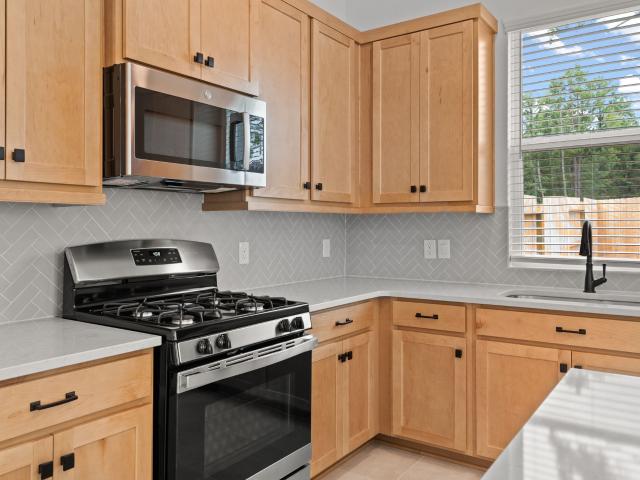 524 Red Cascade Trail