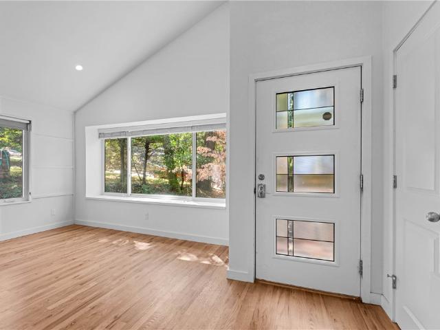 524 W Adams Street