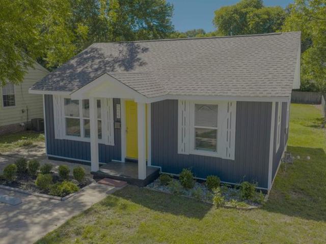 524 W Cross St, Benton, AR 72015