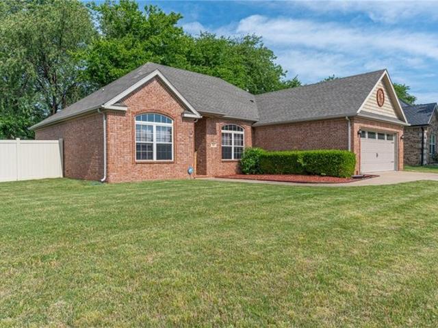 524 Westford St, Springdale, AR 72762