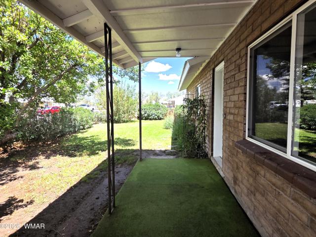 524 Thunderbird Drive