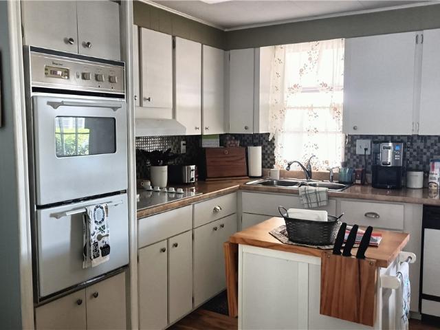 524 Timber Ln S, North Fort Myers, FL 33917 | MLS #2025026