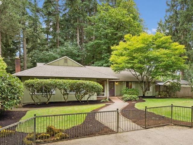 5254 Timbergrove St, Lake Oswego, OR 97035
