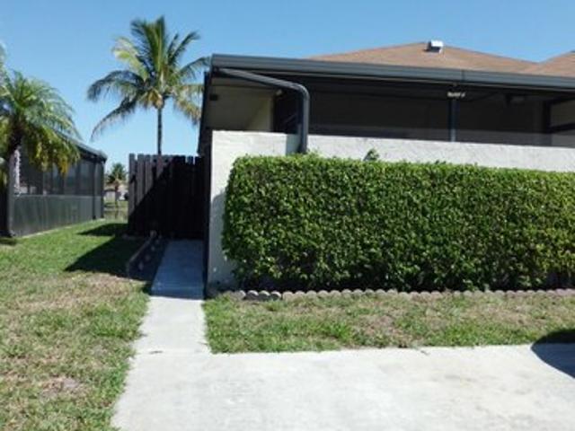5255 Mendoza St, West Palm Beach, FL 33415