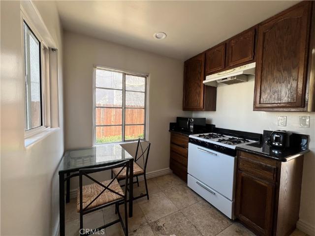 5255 Denny Ave, North Hollywood, CA 91601 | MLS #SR25281