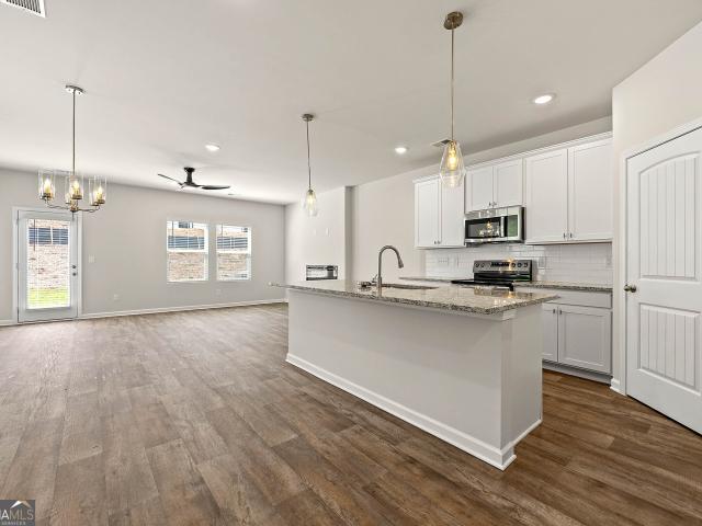 5256 Magnolia Grove Way