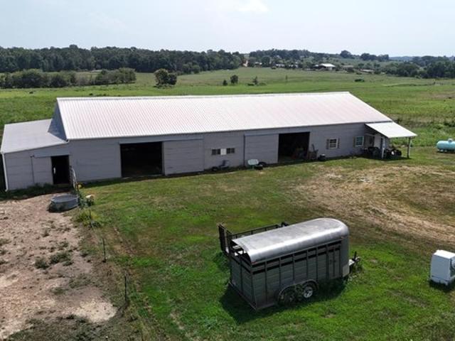 5256 Newton Rd, Mansfield, MO 65704