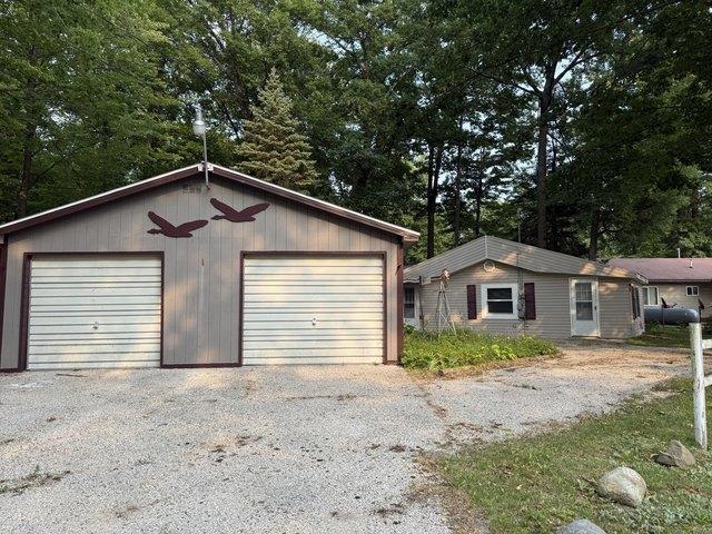 5256 Blueberry Dr, Harrison, MI 48625
