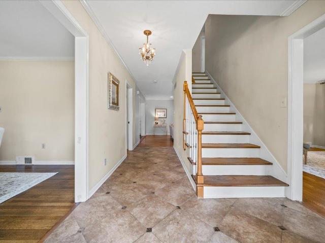 5256 keatswood cir