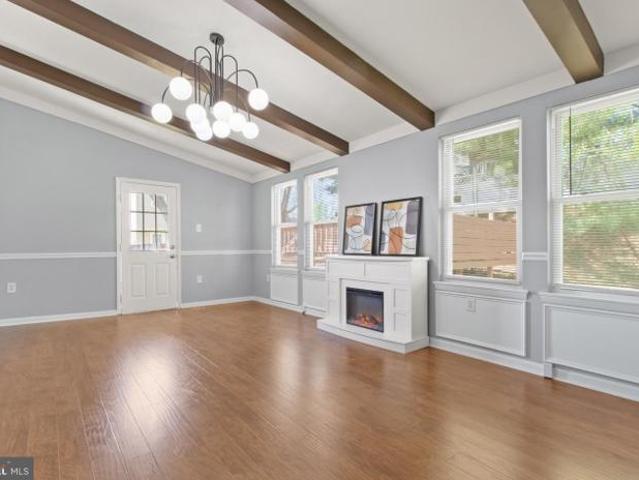 5257 Sudberry Ln, Woodbridge, VA 22193