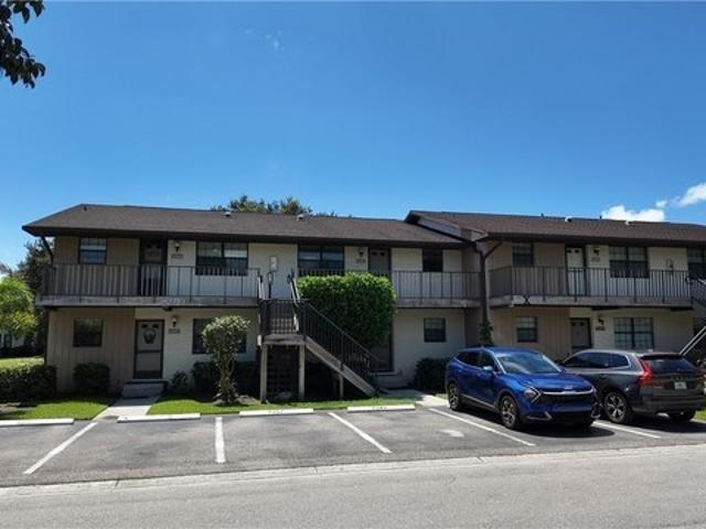 5257 Treetops Dr Unit X202, Naples, FL 34113