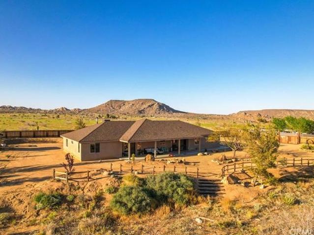 52580 Pipes Canyon Rd, Pioneertown, CA 92268