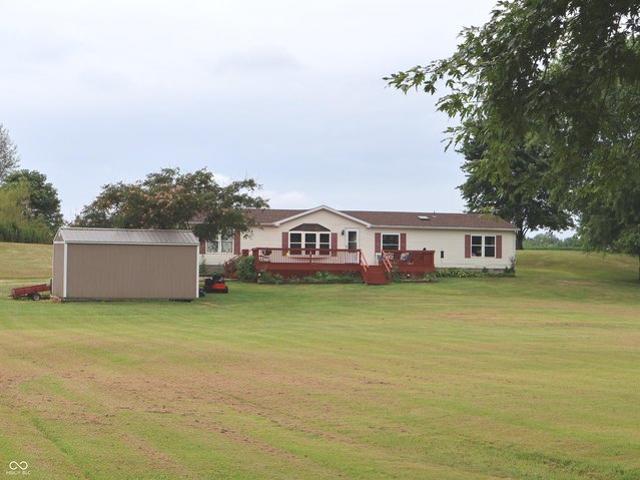 5259 W Foltz Rd, Dupont, IN 47231