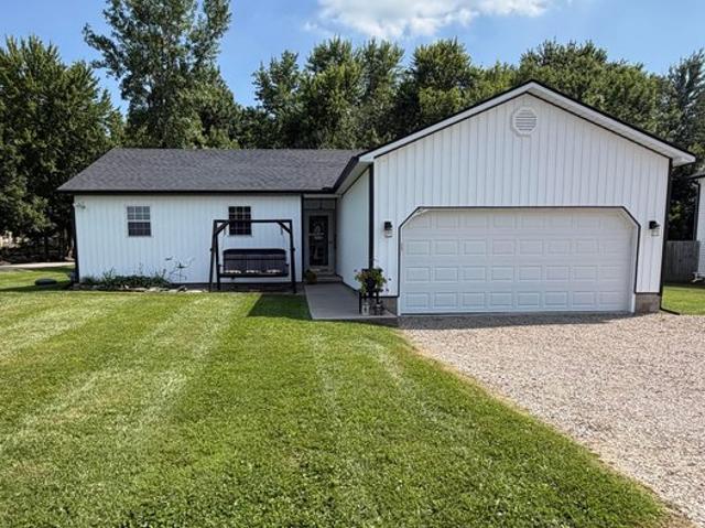 5259 1st St NE, Thornville, OH 43076