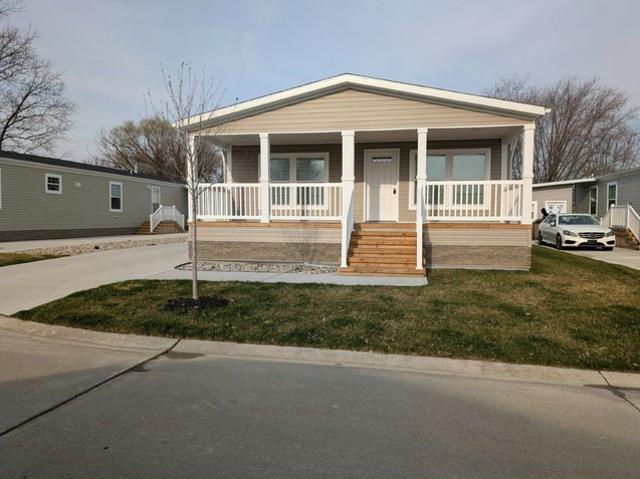 52509 Willow Wood Ct Unit 175, Chesterfield, MI 48051