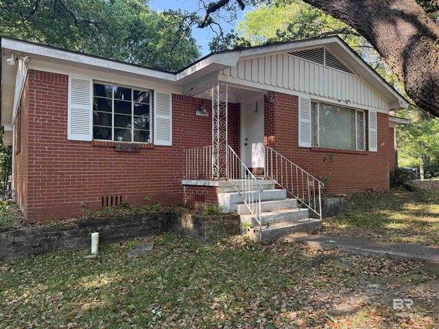 5250 Marietta Dr, Mobile, AL 36618