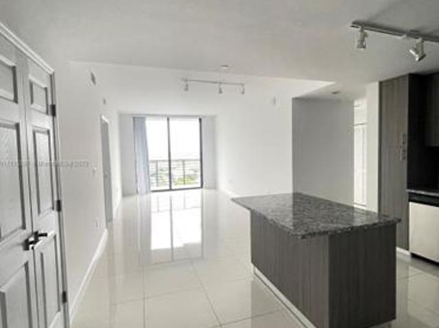 5250 NW 84th Ave #1211 Doral, FL 33166