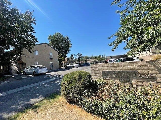 5250 Belle Ter, Bakersfield, CA 93309
