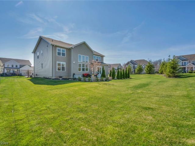 5250 Duxbury Drive