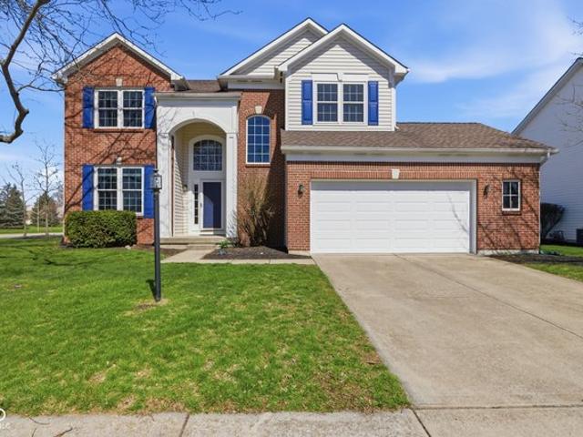 5250 Ivy Hill Dr, Carmel, IN 46033
