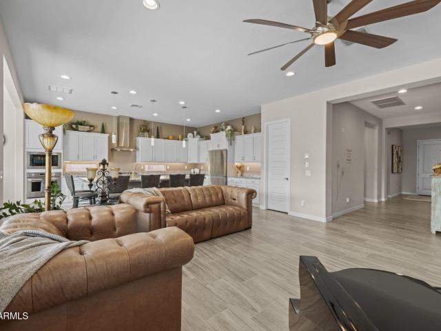 5250 s wesley circle