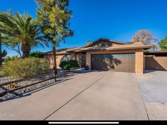5250 W Harmont Dr, Glendale, AZ 85302