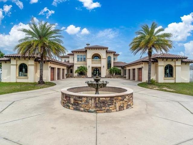 5251 Carson St, Saint Cloud, FL 34771
