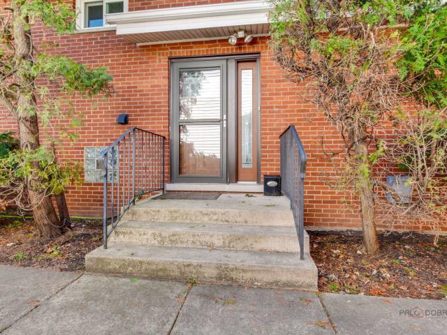 5251 Greenleaf St, Skokie, IL 60077 | MLS #12600 | Compass