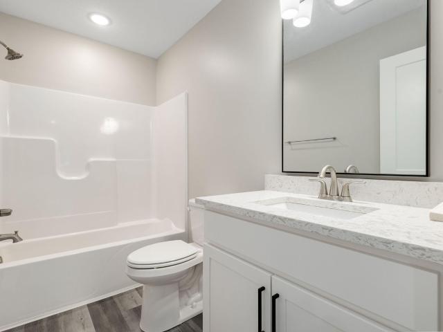 52520 East Trail, South Bend, IN 46628 | MLS #202623