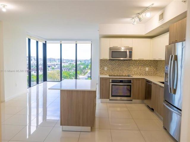 5252 NW 85th Ave Apt 601, Doral, FL 33166