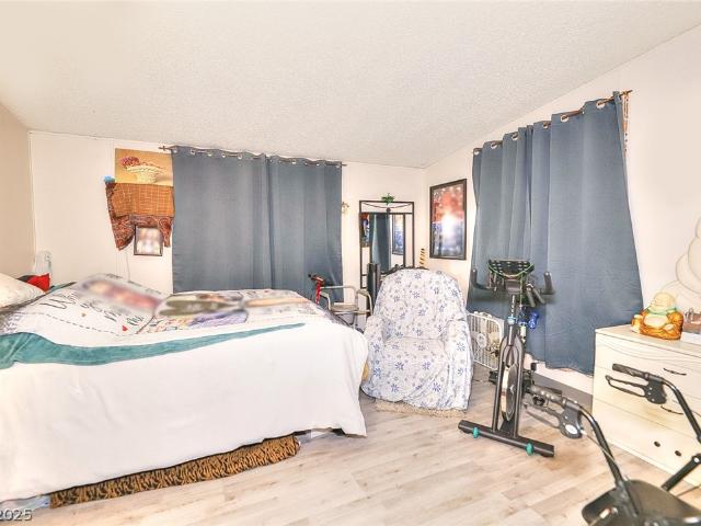 5252 Nevada Ave, Las Vegas, NV 89122 | MLS #2735 | Compass