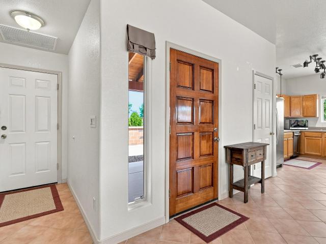 5252 Cedar Springs Drive