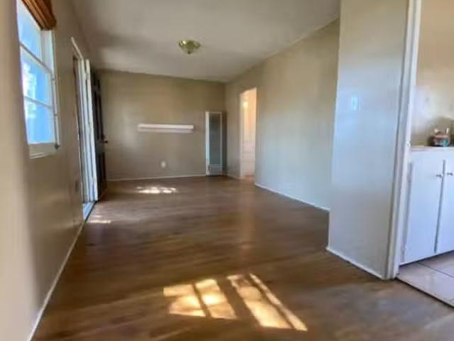 5252 Wightman St, San Diego, CA 92105