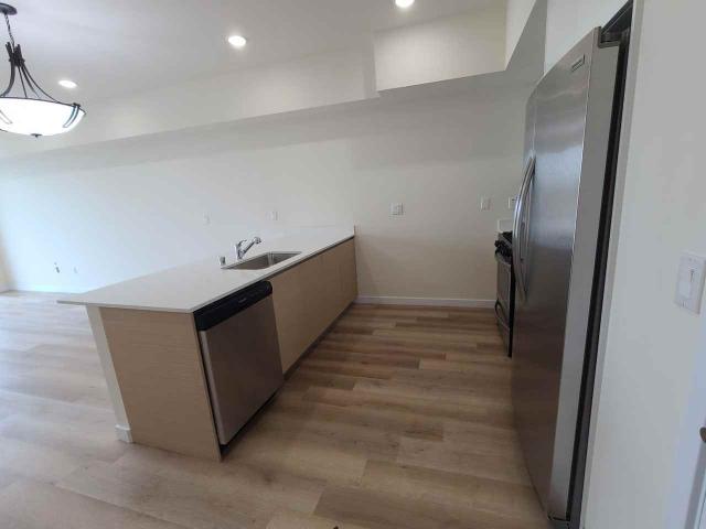 5252 Willowcrest Ave 2 Bedroom Apartment for Rent at 5252 Willowcrest Ave, Los Angeles, CA 91601 Mid Town North Hollywood